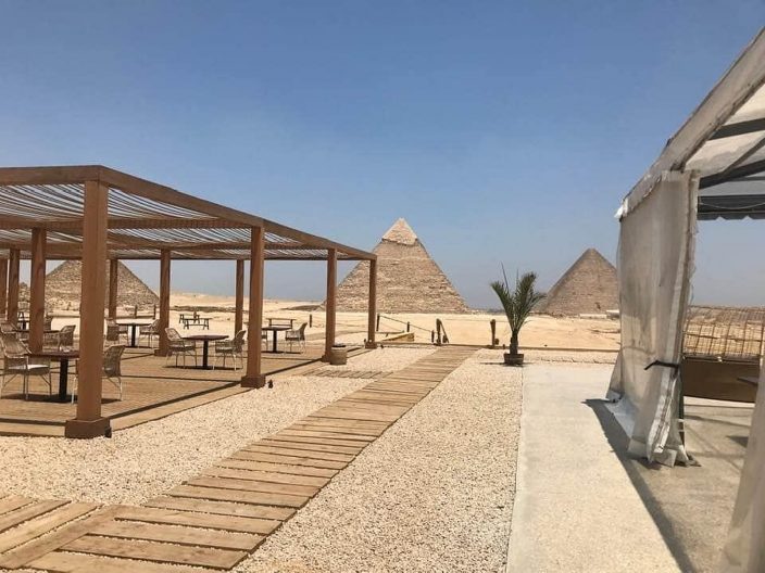 In Photos: A Look At the First Restaurant Near Giza Pyramids | Egyptian ...