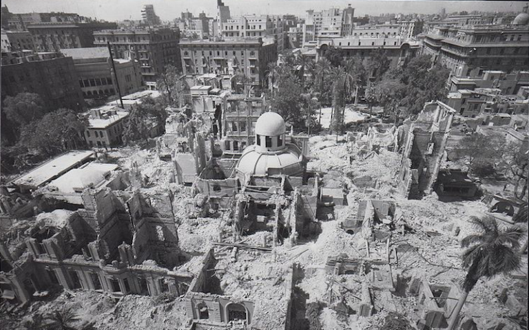 A Night of Anarchy: Black Friday and the 1952 Cairo Fire | Egyptian Streets