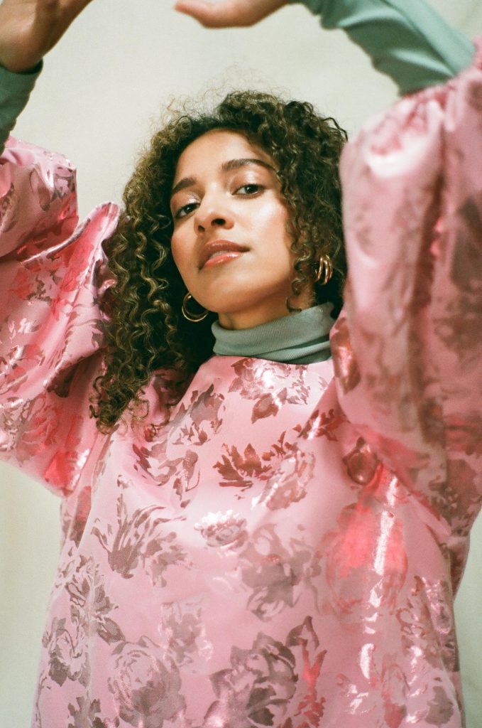 Photographing Identity: How Noss e Noss Celebrates Egyptian-Dutch Women ...