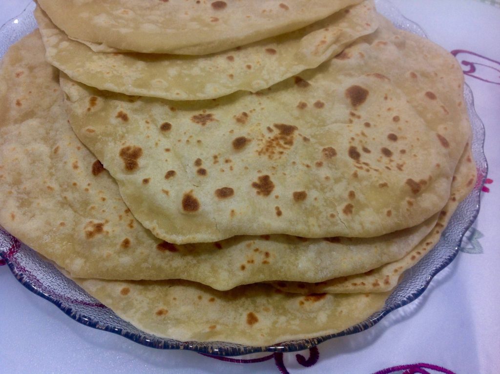‘Aish: An Assortment of Bread Types from Egypt | Egyptian Streets