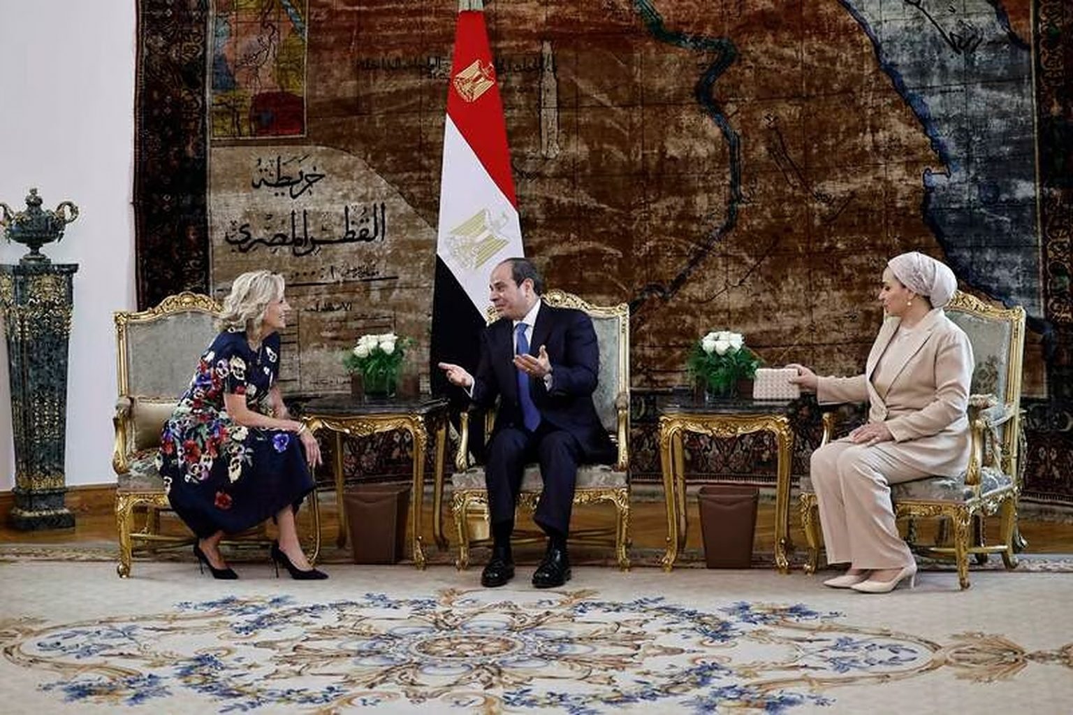 US First Lady Visits the Pyramids, Promotes Empowerment of Egyptian ...