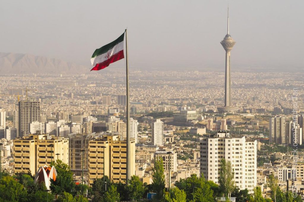 Israeli Missile Strikes Central Iranian City: US Reports | Egyptian Streets