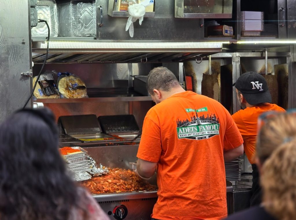New York’s Most Popular Food Cart is Egyptian | Egyptian Streets