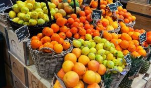 Seasons of Flavor: Egypt’s Fresh Fruit Harvests | Egyptian Streets