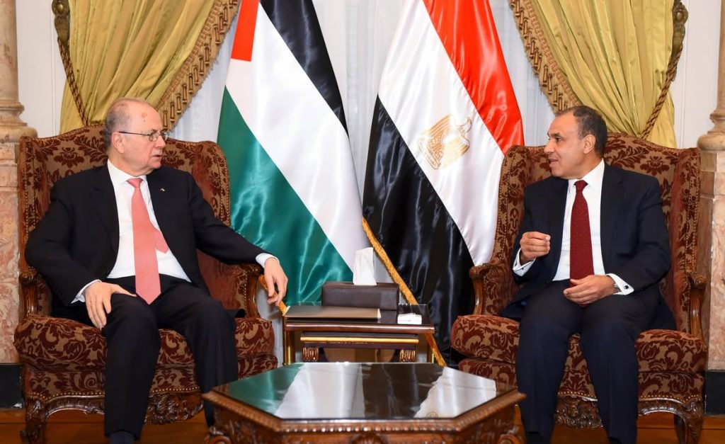 Egyptian Foreign Minister Meets Palestinian Counterpart and Prime ...