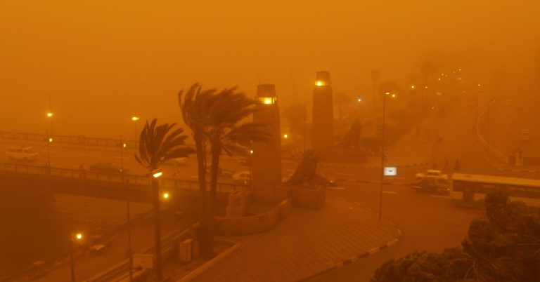 Egypt Braces for Seasonal Khamaseen Dust Storm | Egyptian Streets