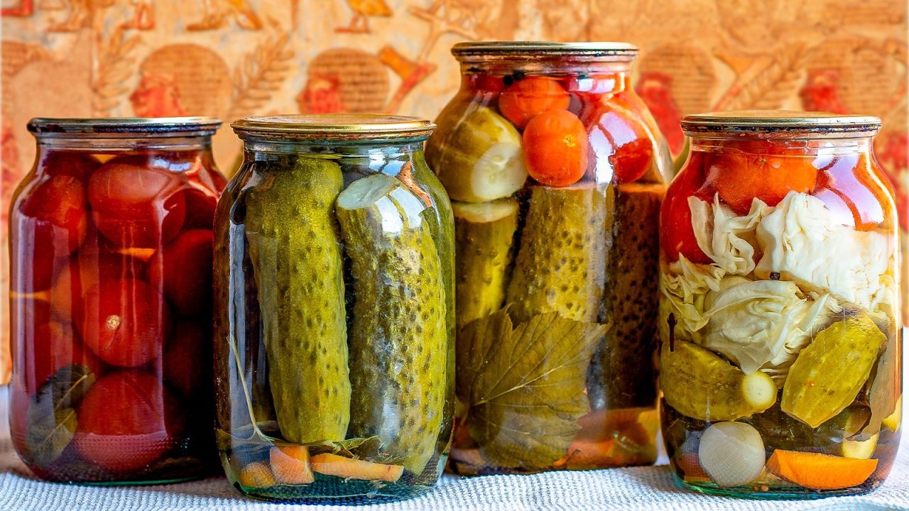 The Ancient Origins of Egyptian Pickles | Egyptian Streets