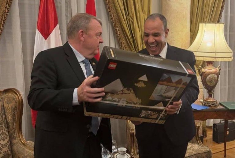Danish Foreign Minister Gifts LEGO Pyramid to Celebrate Grand Egyptian ...